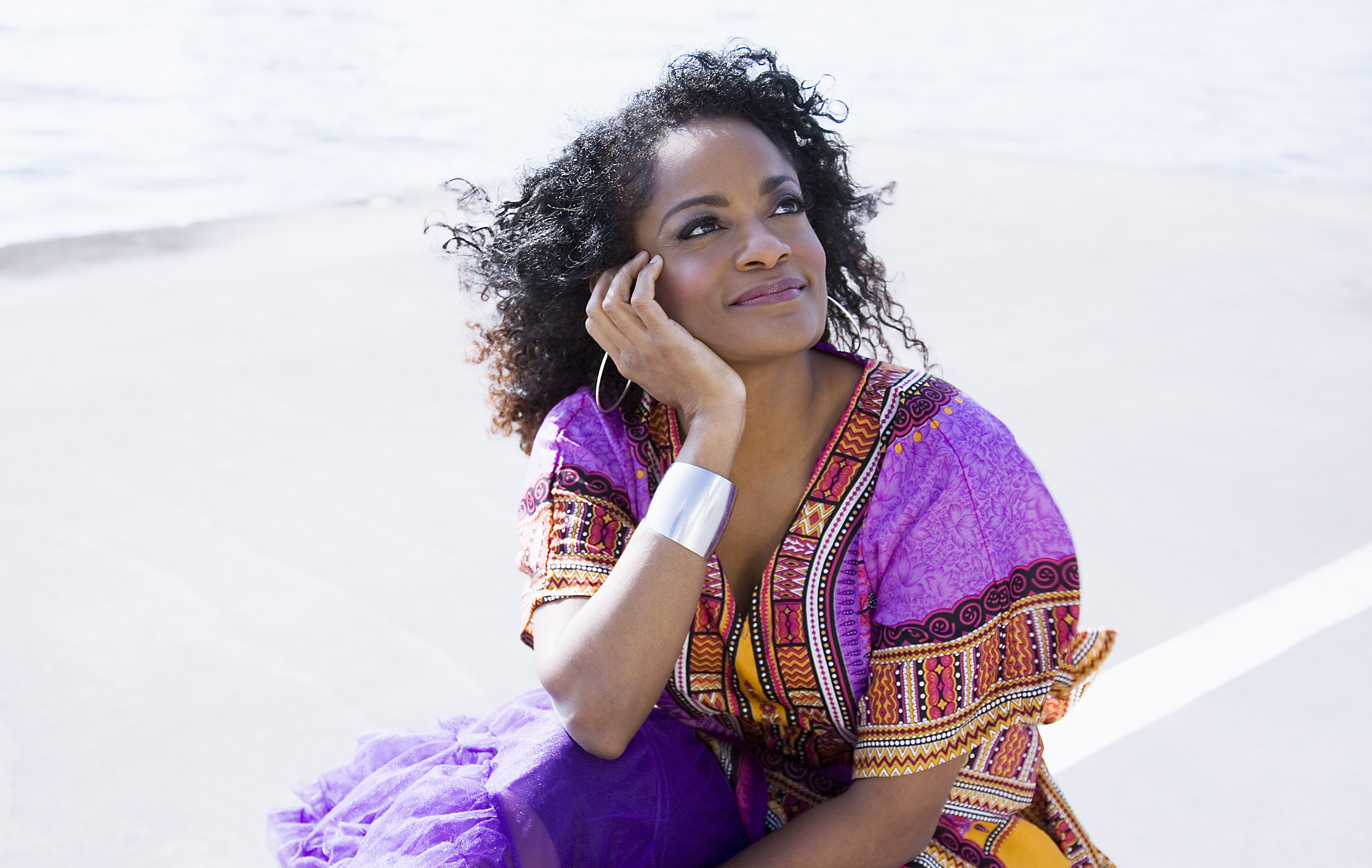 Izaline Calister - 16 juni - Luxor Live