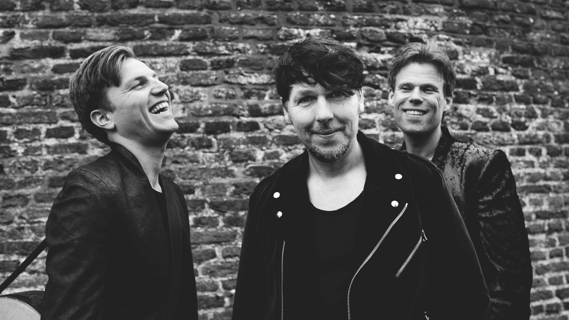 3JS - do 29 sep - Luxor Live