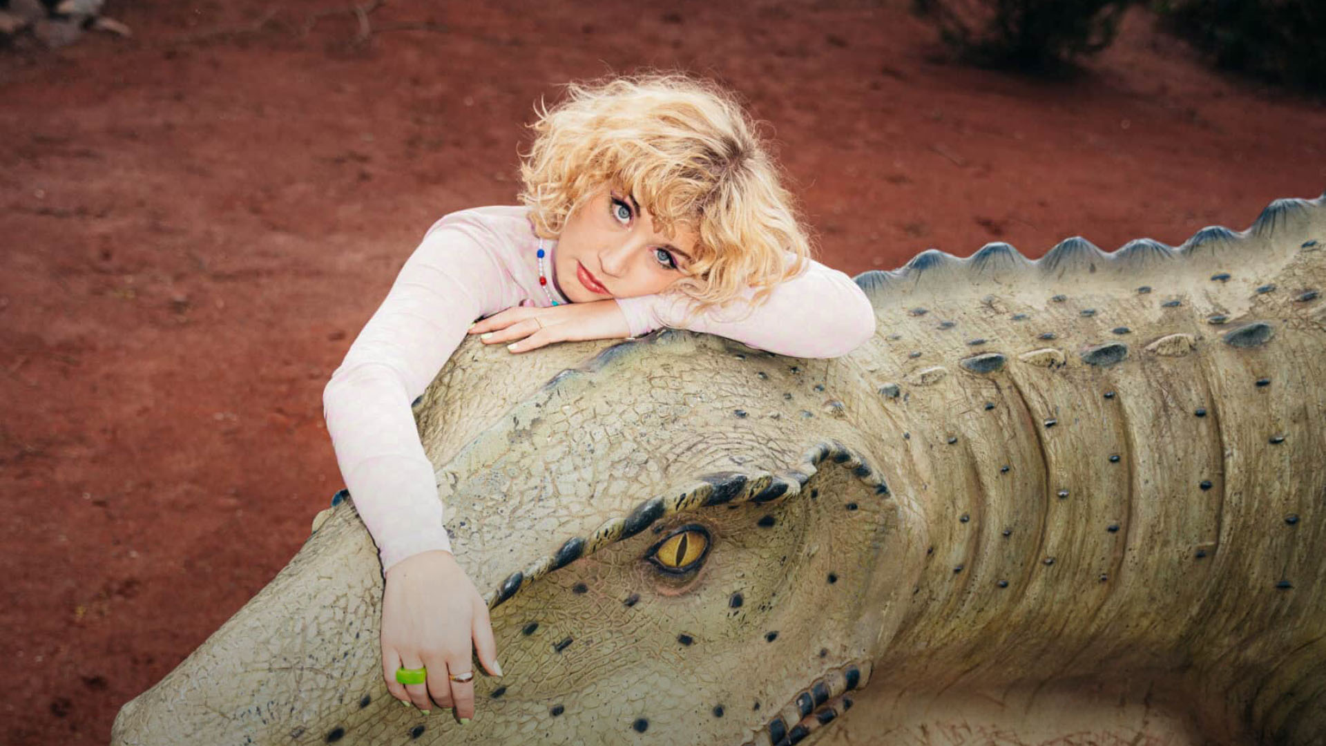 Judy Blank - zo 16 nov - Luxor Live