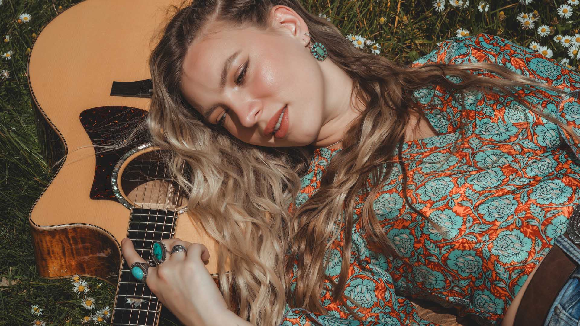 Melanie Ryan - do 2 okt - Luxor Live